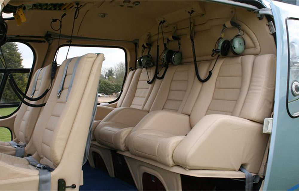 Helicopter Eurocopter Ecureuil AS355 N - AVIS AERO