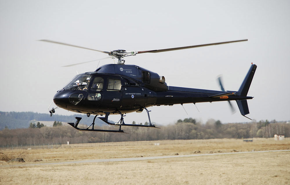 Helicopter Eurocopter Ecureuil AS355 N - AVIS AERO